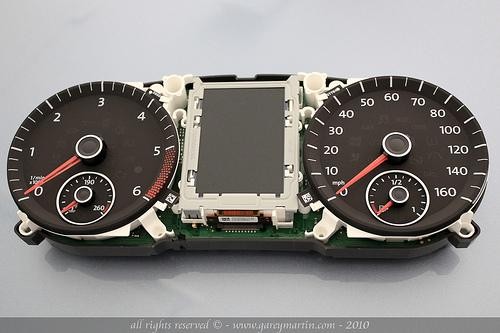 How to remove and open your instrument cluster by 71sbeetle | diys | DIY