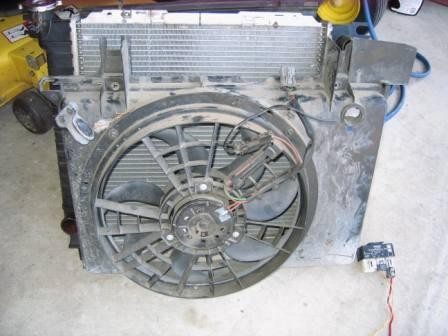 Install Electric Cooling Fan Using Volvo Fan and Relay by elutheros | diys