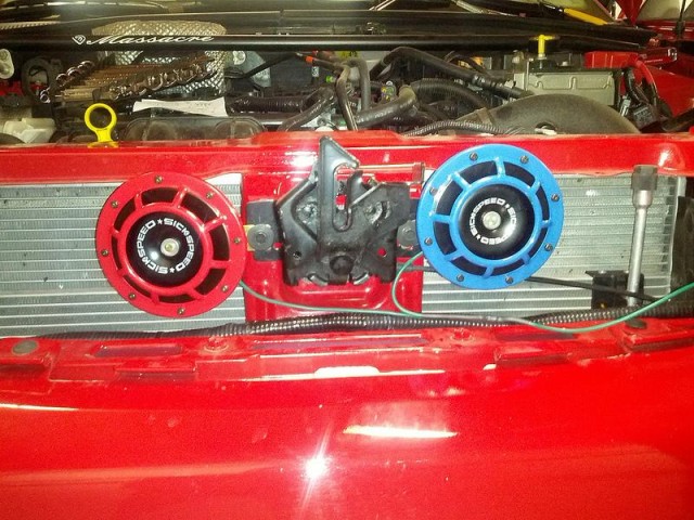 Sickspeed Horn Installation by DarderSauce | ford | focus-1 | diys | DIY