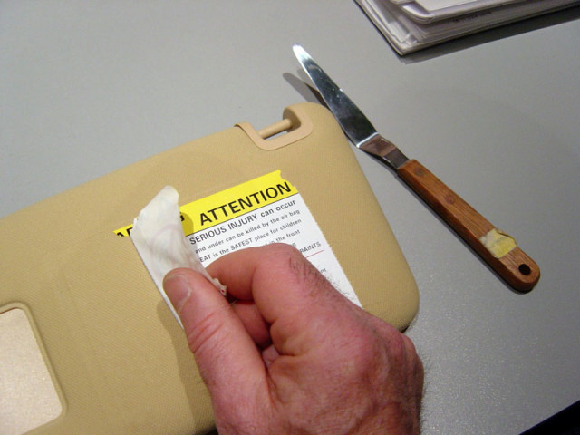 How to remove the airbag warning labels from the sun visors by PanEuropean